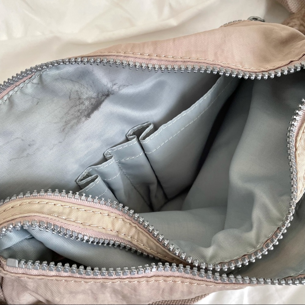 Kipling Gray Crossbody Bag. - Gem